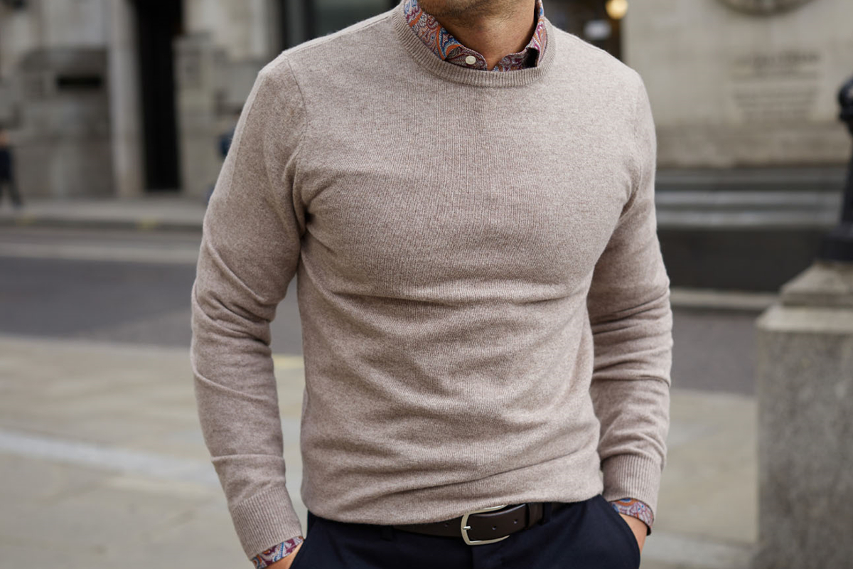 How To Choose The Right Men’s Cashmere Crew Neck Sweater. – All Thing ...